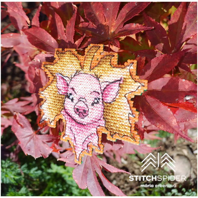 Piglet on straw | Stitch Spider
